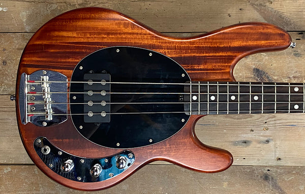 Sterling SUB Series – The Bass Gallery