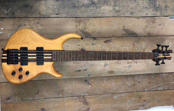 MTD Toby Pro V – The Bass Gallery