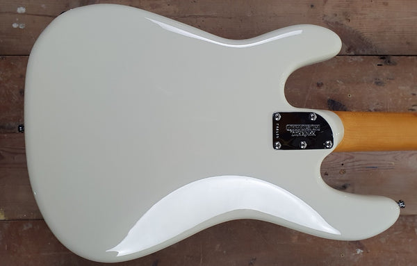 Music Man Cutlass – The Bass Gallery